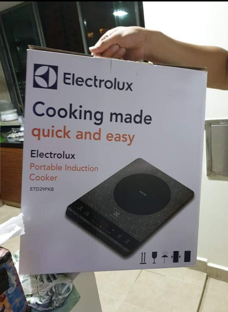 Electrolux induction cooker, TV & Home Appliances, Kitchen Appliances ...