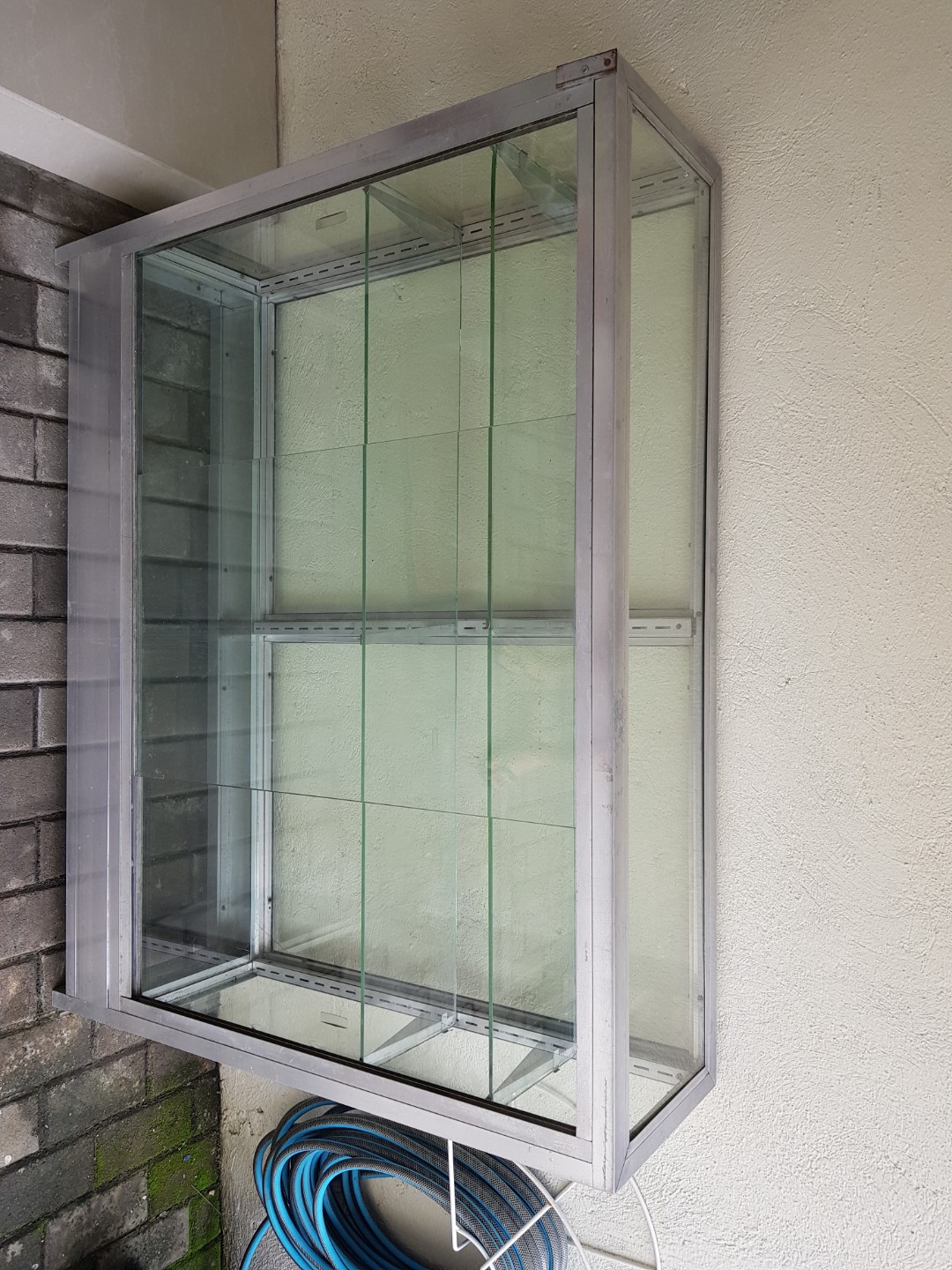 Glass estante, Furniture & Home Living, Office Furniture & Fixtures on ...