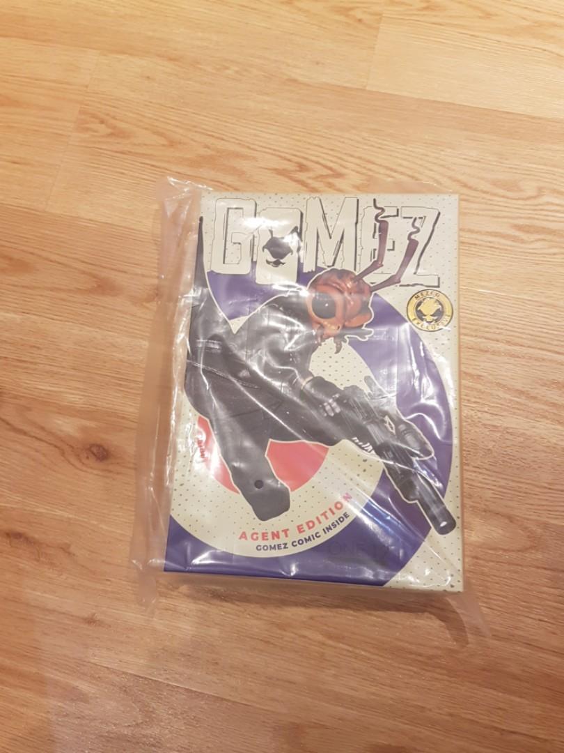 Mezco One:12 Collective Gomez Agent Edition, Toys & Games, Bricks ...