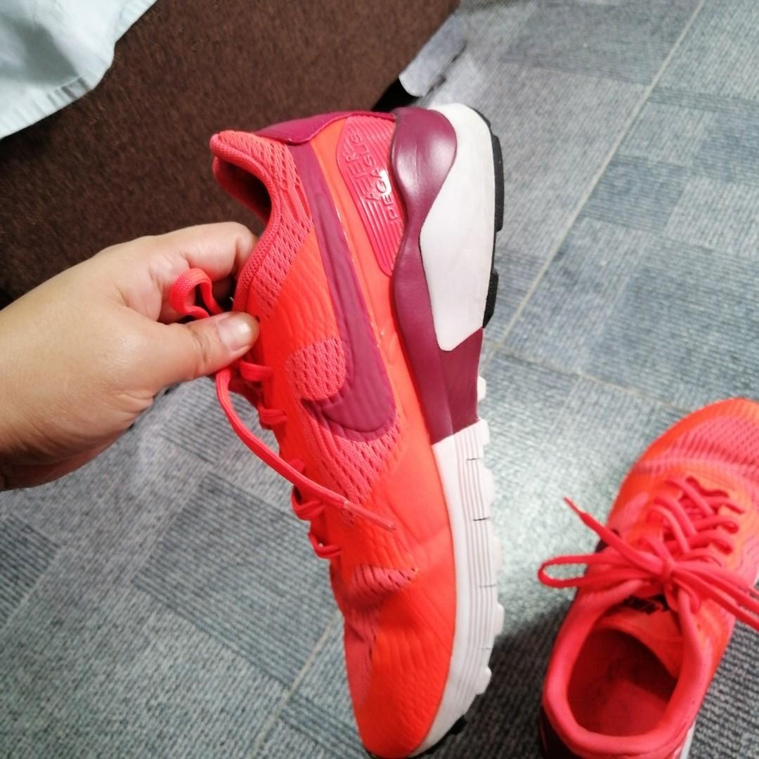 Nike Air Pegasus original, Women's Fashion, Footwear, Sneakers on Carousell