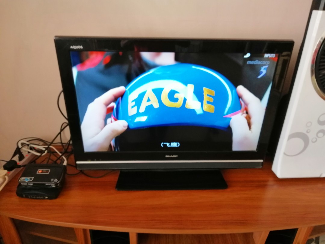 Sharp Aquos 32 inch TV, TV & Home Appliances, TV & Entertainment, TV on ...