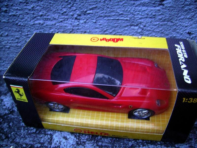 Shell Helix red Ferrari 599 GTB Fiorano, Hobbies & Toys, Toys & Games ...