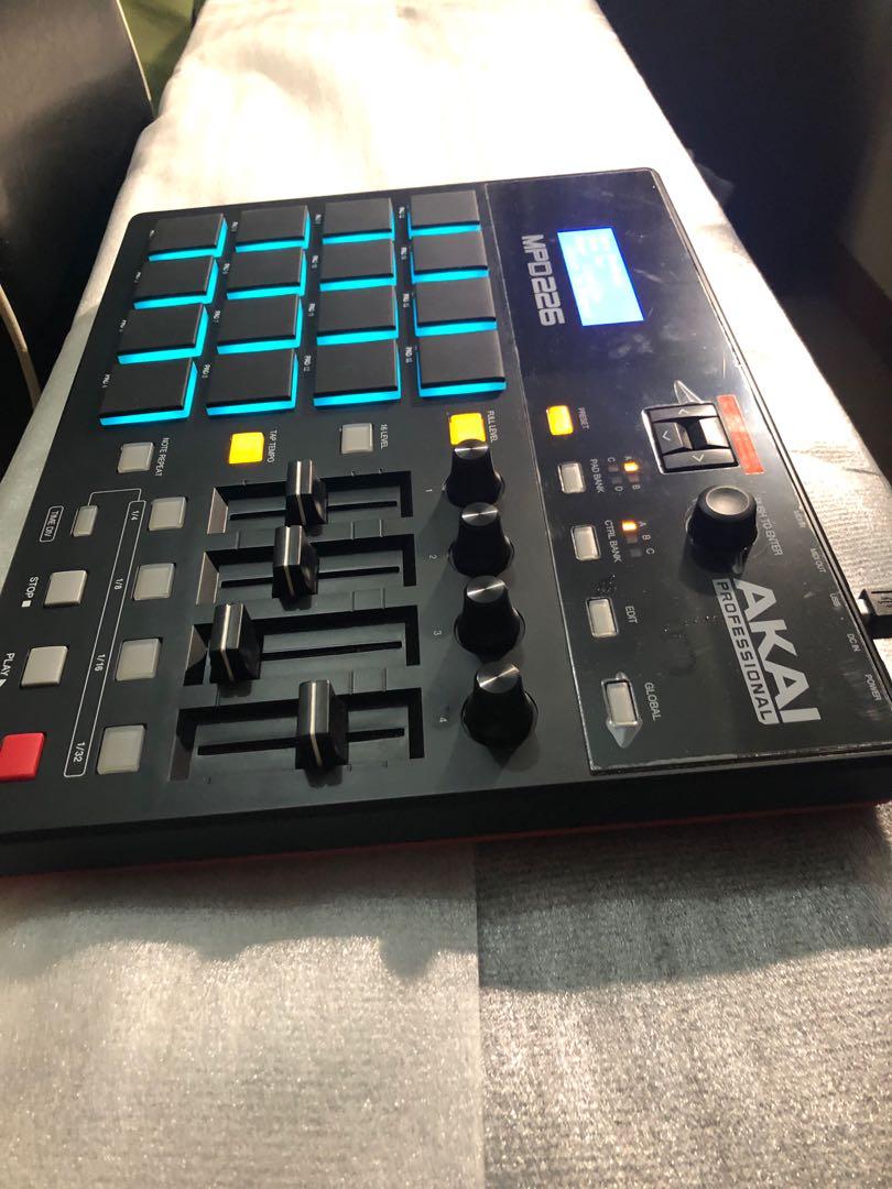 AKAI MPD226 pad controller, Hobbies & Toys, Music & Media, Musical ...