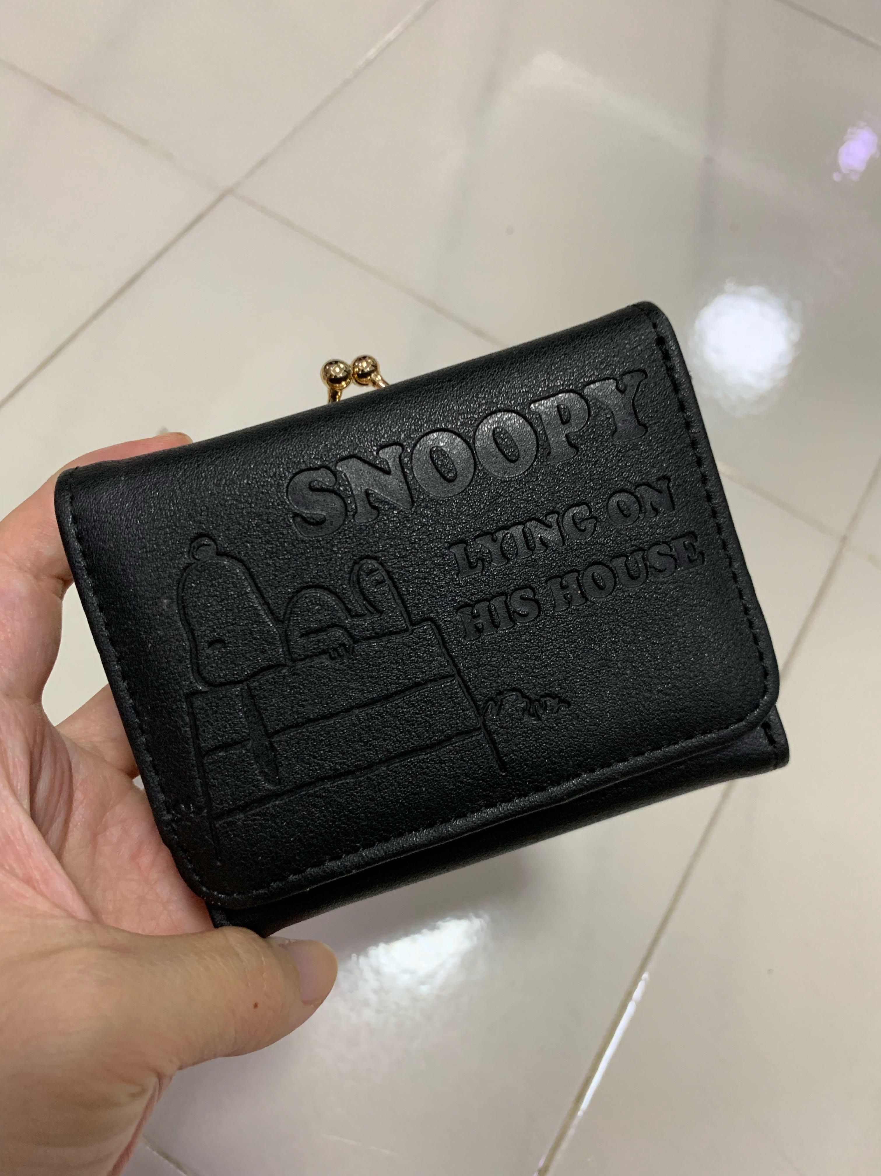 Authentic Snoopy Wallet, Men's Fashion, Watches & Accessories, Wallets ...