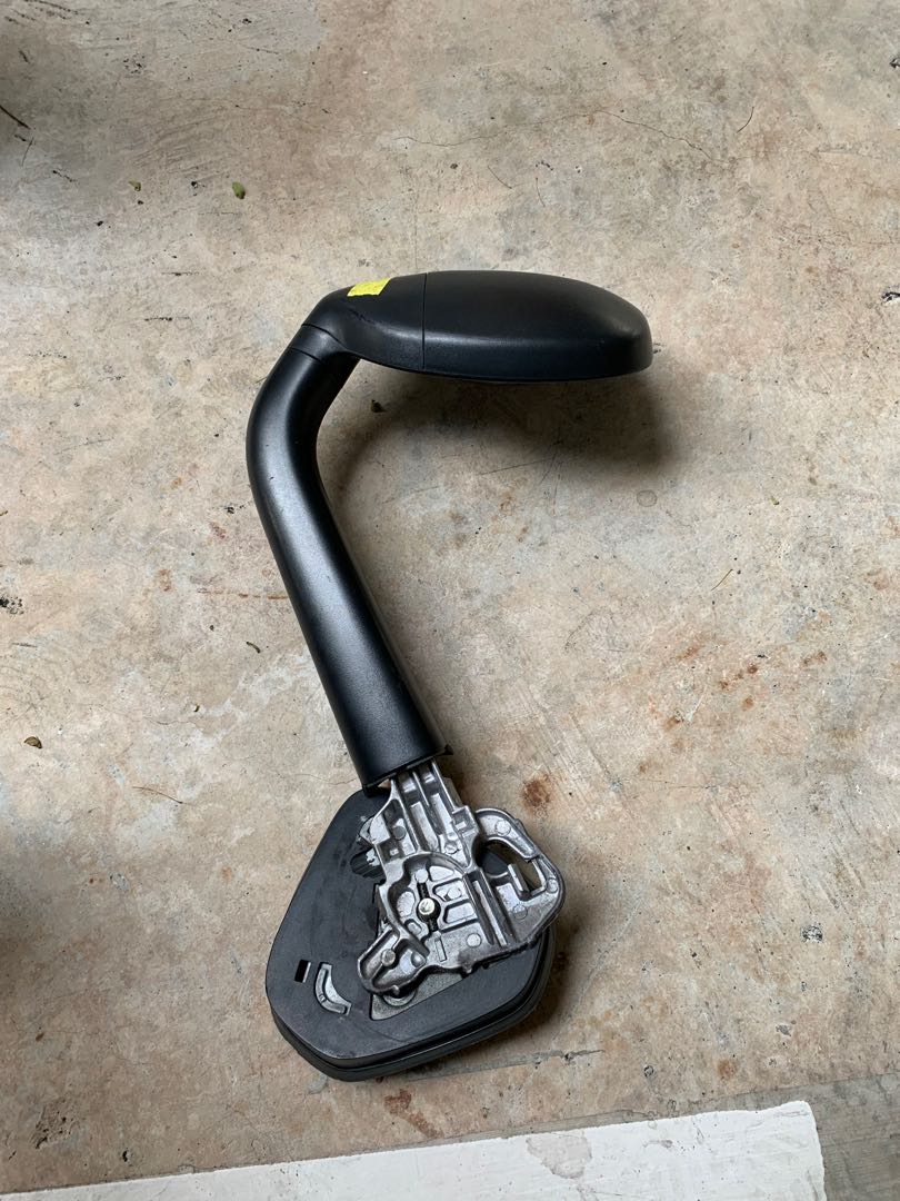 Hiace front fender mirror, Car Accessories, Accessories on Carousell