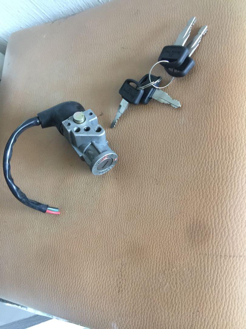 Motor switch key, Motorbikes on Carousell
