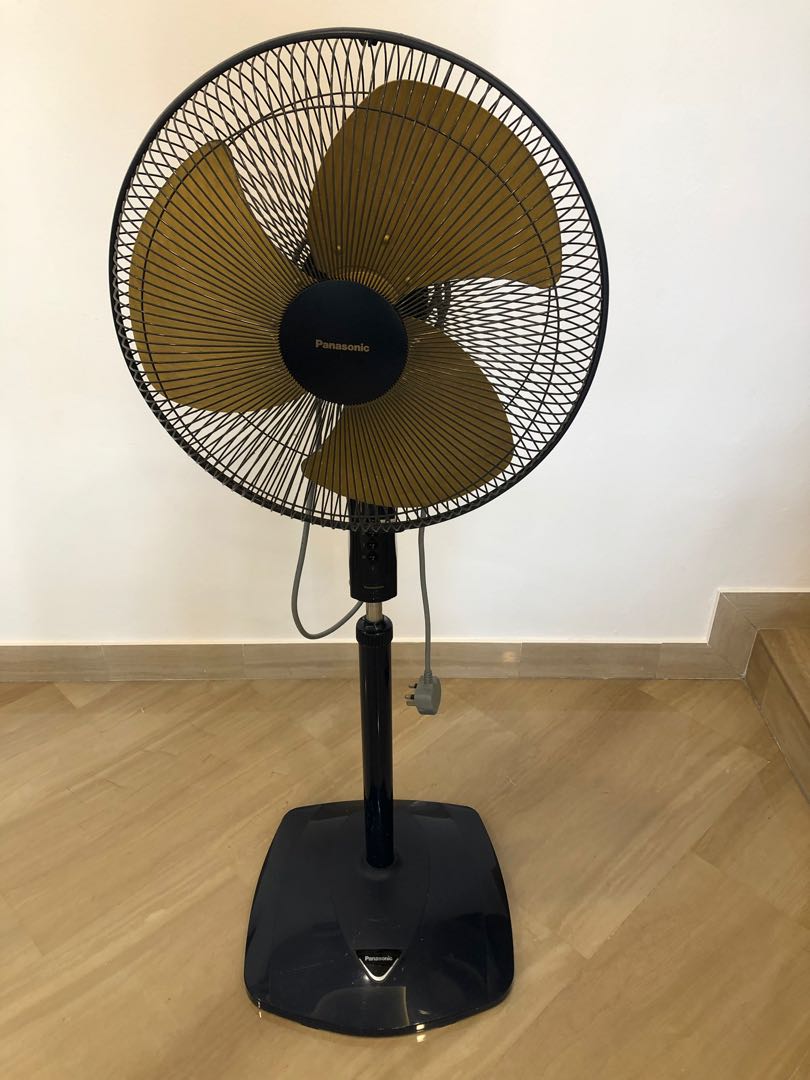 Panasonic stand fan F-407YS, Furniture & Home Living, Lighting & Fans ...