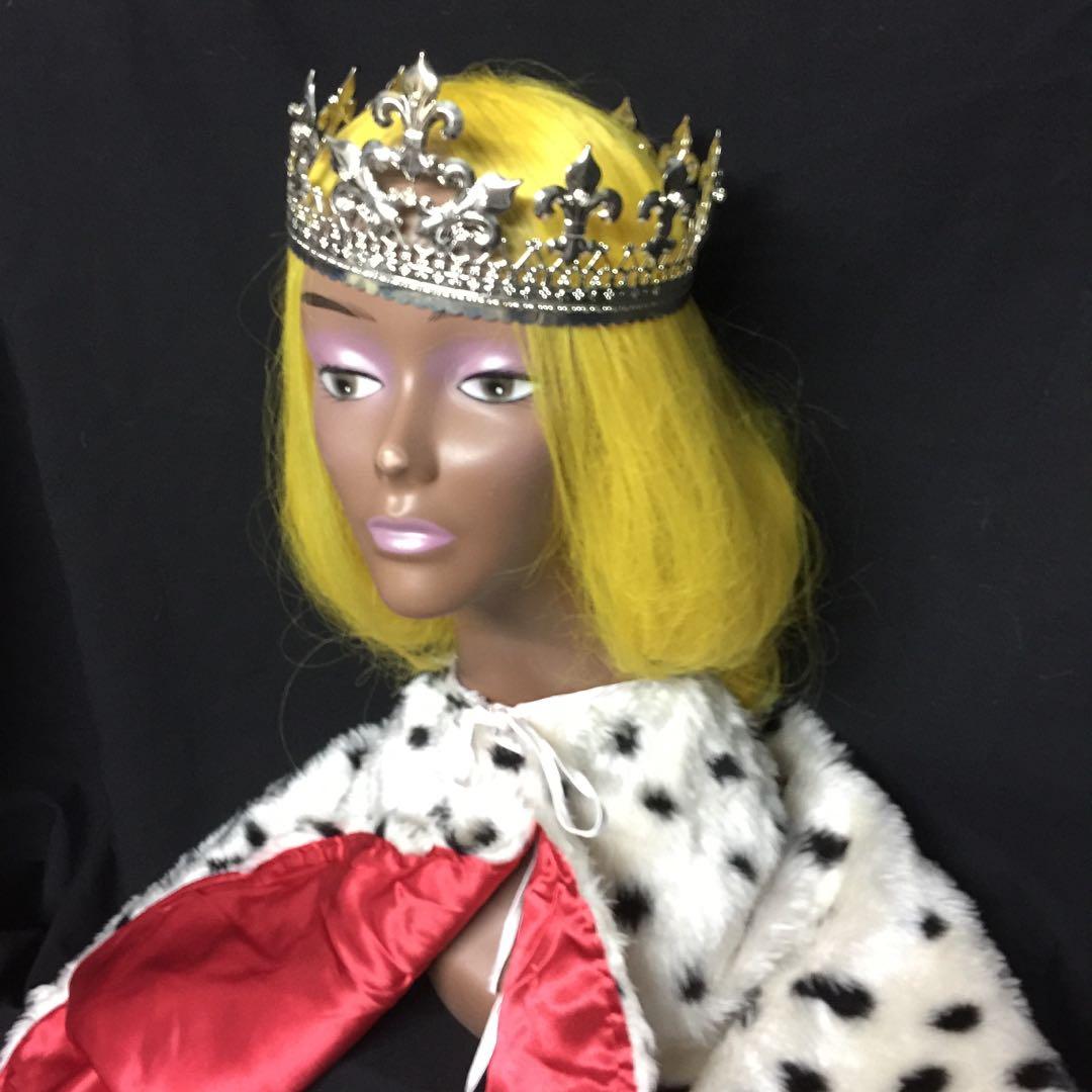 RENTAL : ROYALTY CAPE, Women's Fashion, Watches & Accessories, Other ...