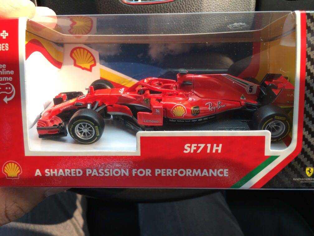 Shell Ferrari F1 SF71H, Hobbies & Toys, Collectibles & Memorabilia ...