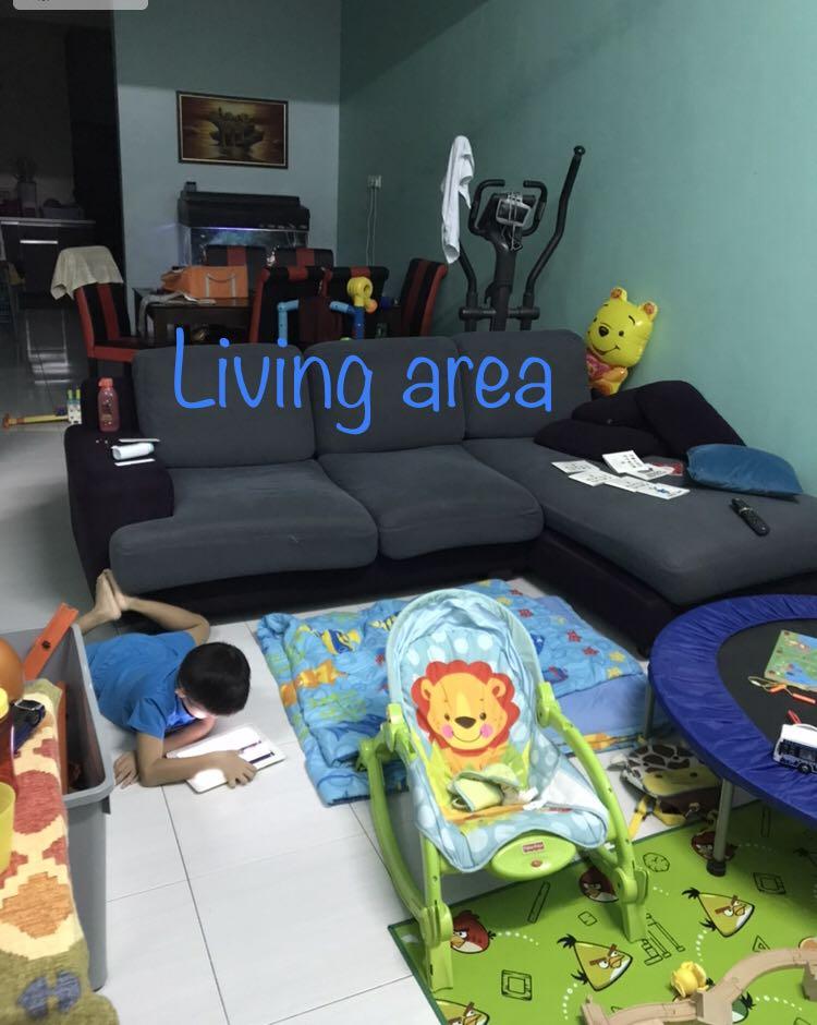 Single storey intermediate house, Property, For Sale on Carousell