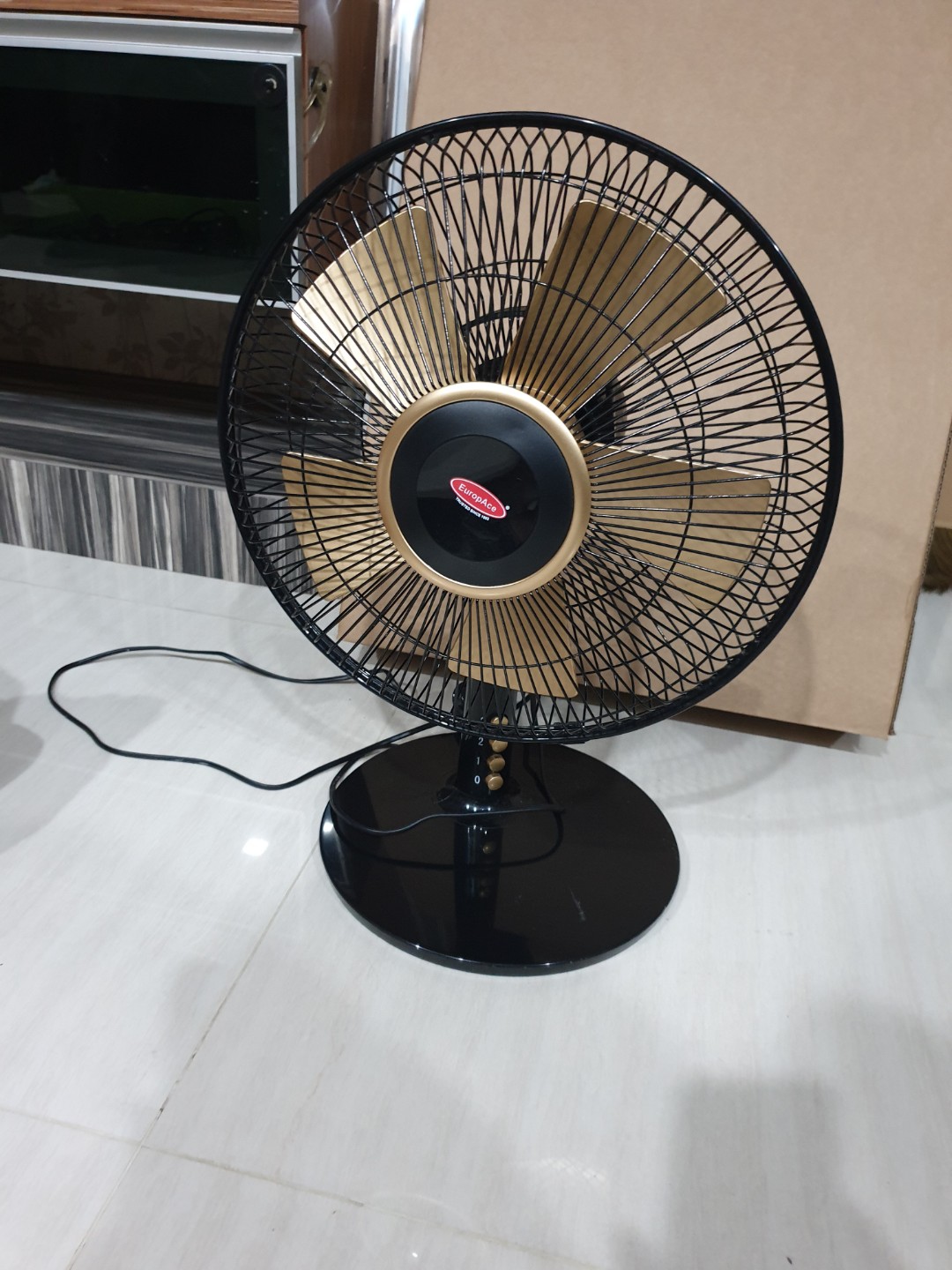 EuropAce table fan, Furniture & Home Living, Lighting & Fans, Fans on ...