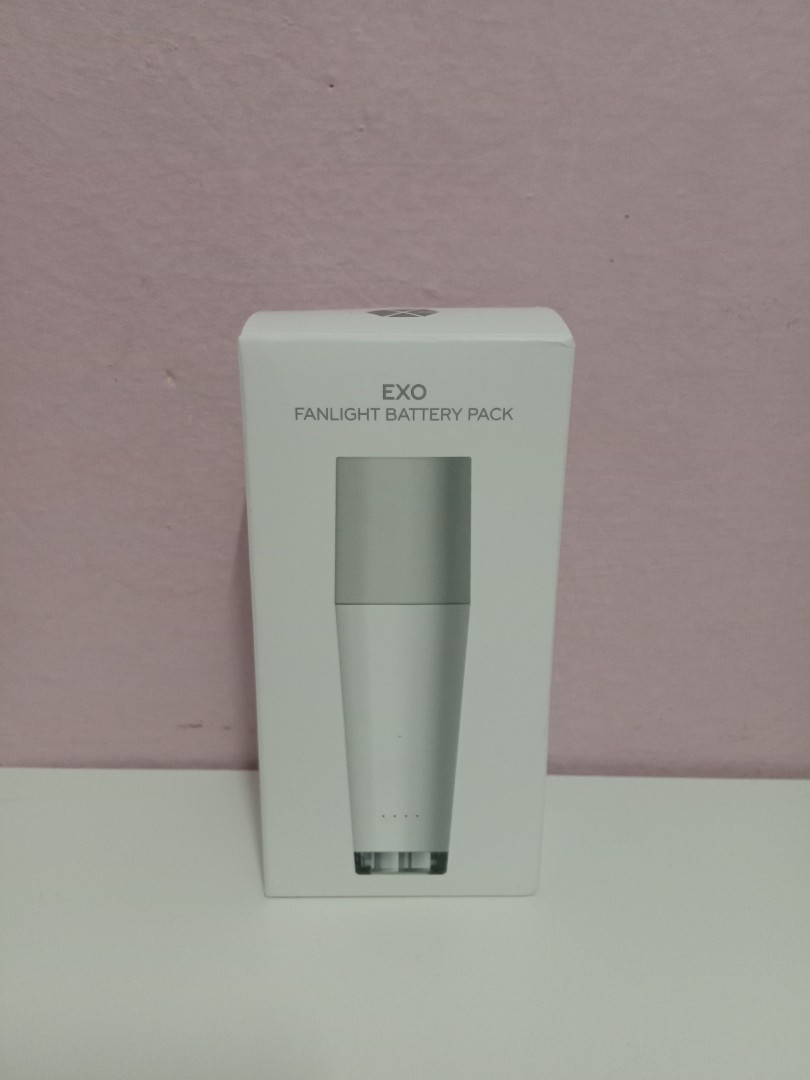 EXO FANLIGHT BATTERY PACK, Hobbies & Toys, Collectibles & Memorabilia ...