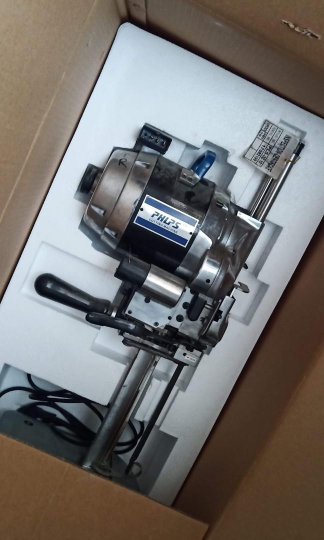 GARMENT FABRIC CUTTING MACHINE ( pang tabas), TV & Home Appliances ...