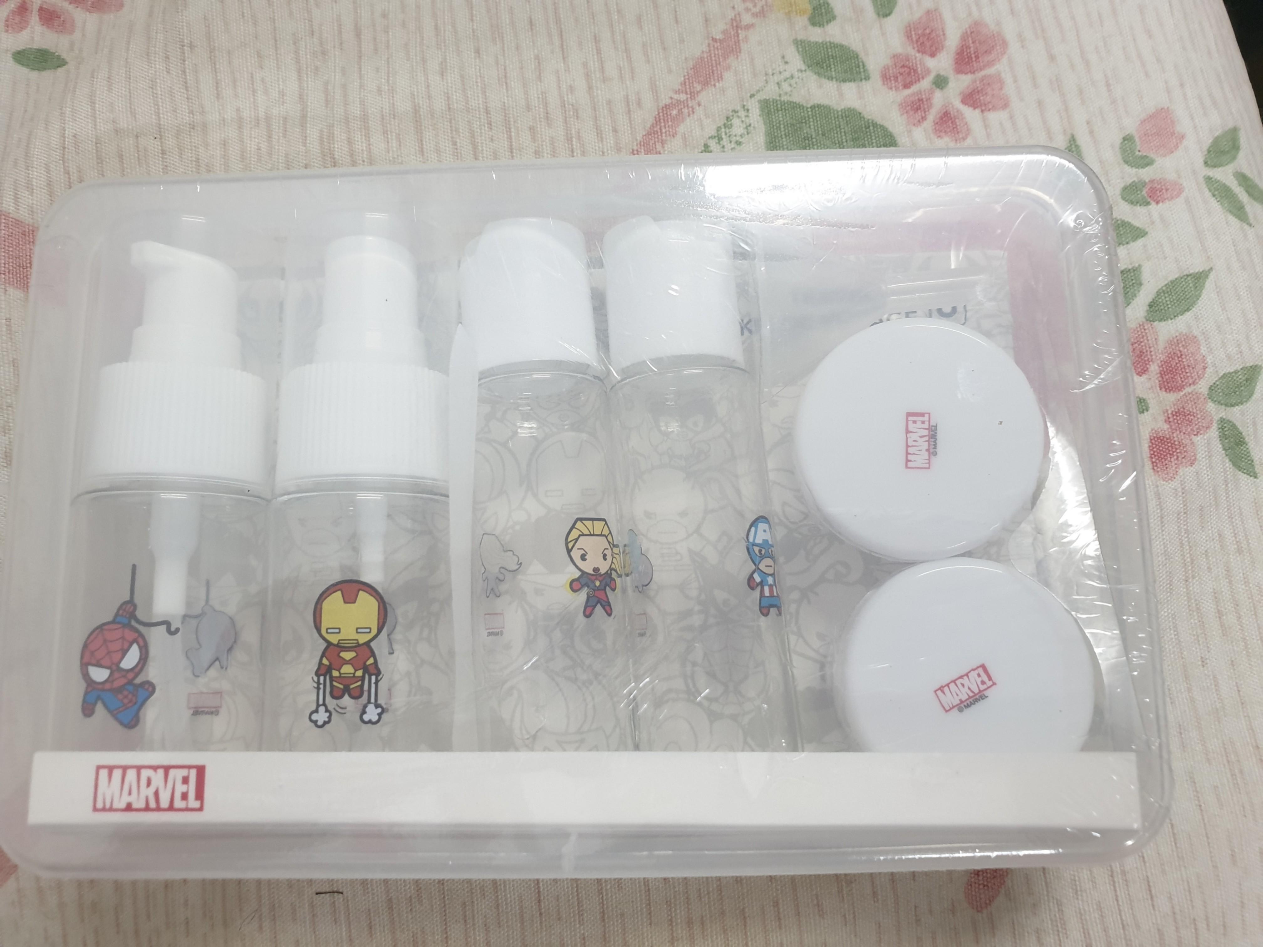MINISO Marvel Travel Kit, Hobbies & Toys, Travel, Travel Essentials ...