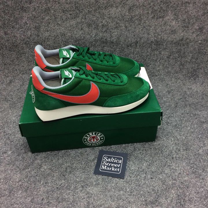 Nike x Stranger Things Tailwind “Green”, Fesyen Pria, Sepatu , Sneakers ...