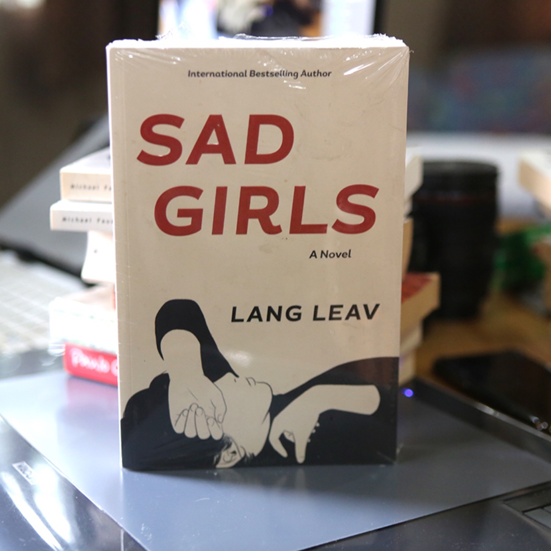 Sad Girls by Lang Leav, Hobbies & Toys, Books & Magazines, Children's ...