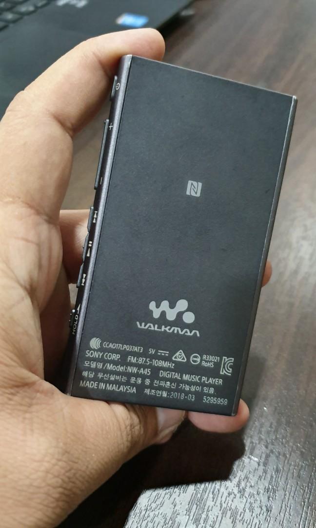 Sony NW-A45, Audio, Headphones & Headsets on Carousell