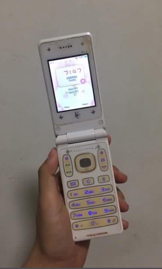 Working Cute pink flip phone, Mobile Phones & Gadgets, Mobile Phones ...