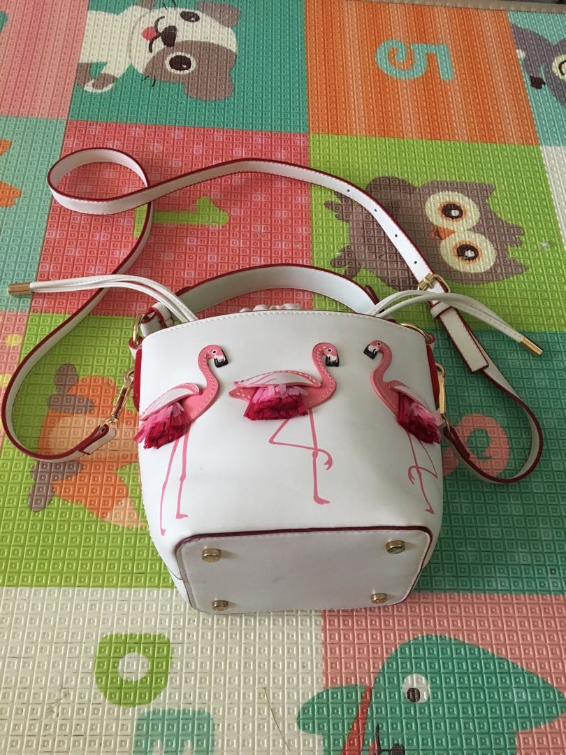 Bucket Sling Bag, Women's Fashion, Bags & Wallets, Cross-body Bags on ...
