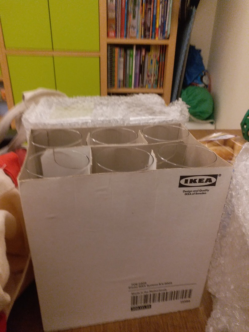 Ikea Svalka Glasses x12, 傢俬＆家居, 廚具和餐具, 其他廚具和餐具 - Carousell