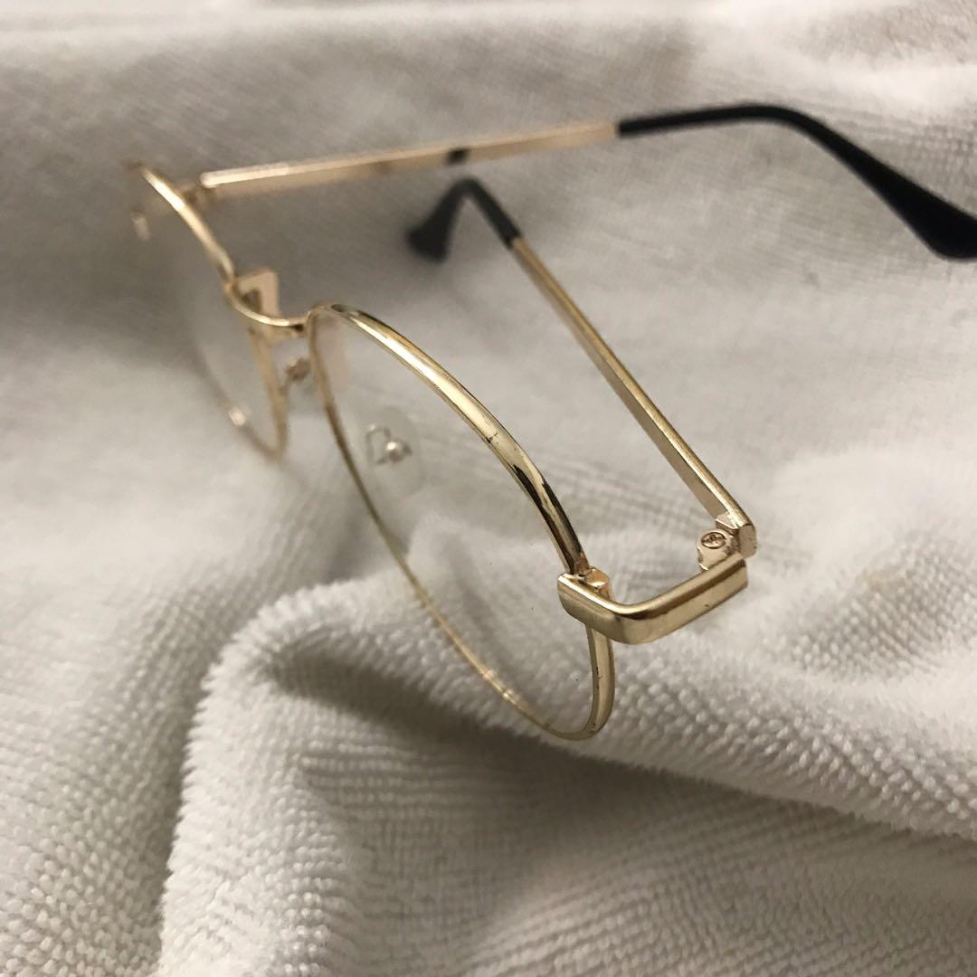 Kacamata Vintage kacamata bekas frame kacamata besi frame besi lensa ... Kacamata Vintage kacamata bekas frame kacamata besi frame besi lensa ...