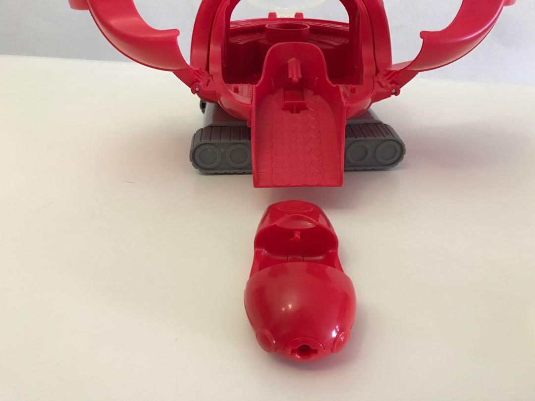 Octonauts Gup X with Captain Barnacles., Hobbies & Toys, Toys & Games ...