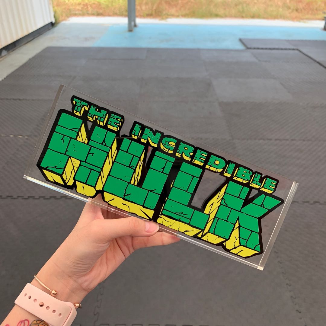 The Incredible Hulk acrylic name plate, Hobbies & Toys, Memorabilia ...