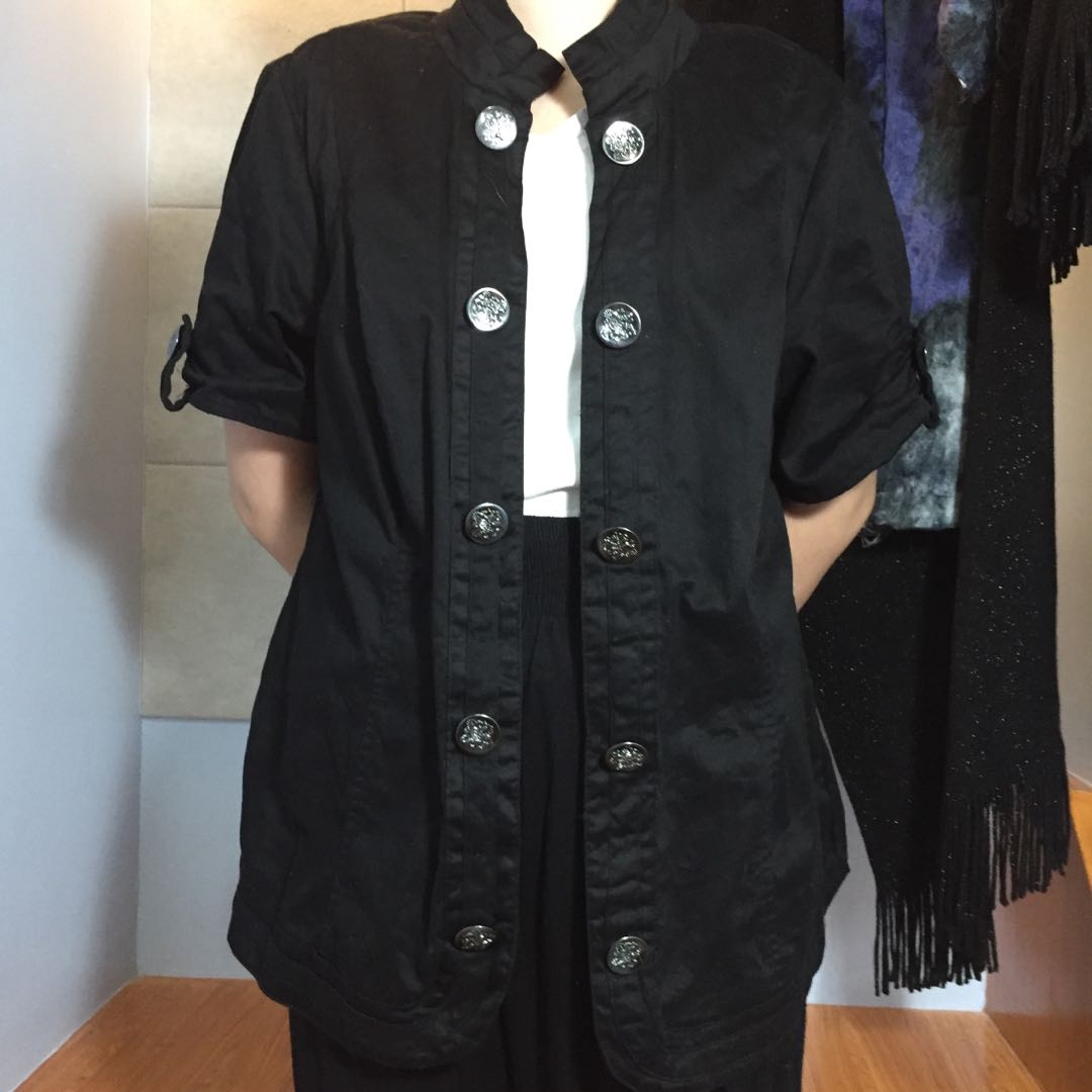 Debbie Morgan Black Short Sleeve Bolero Jacket, Women's Fashion, Tops ...