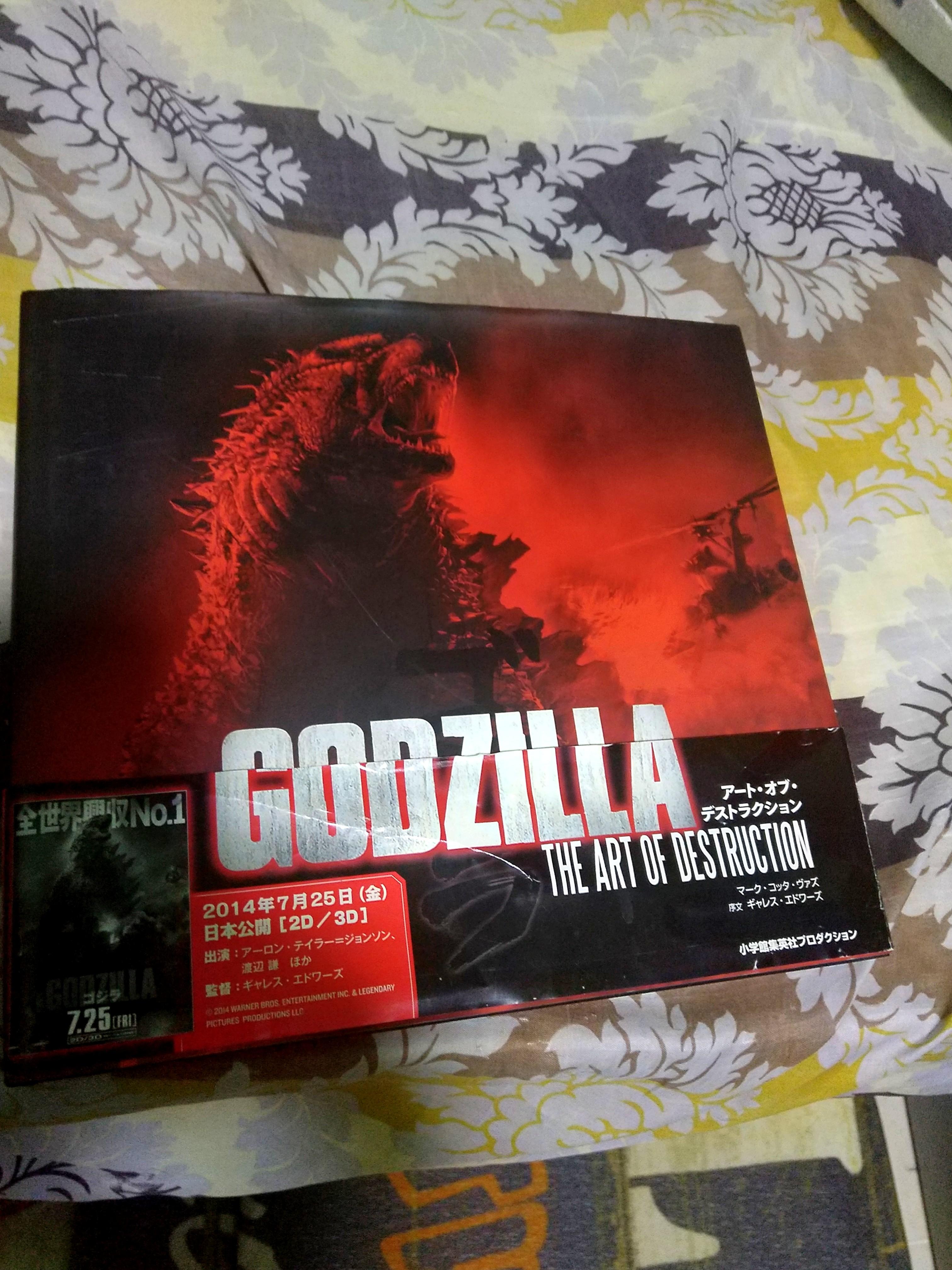 Godzilla movie book (Japanese), Everything Else on Carousell