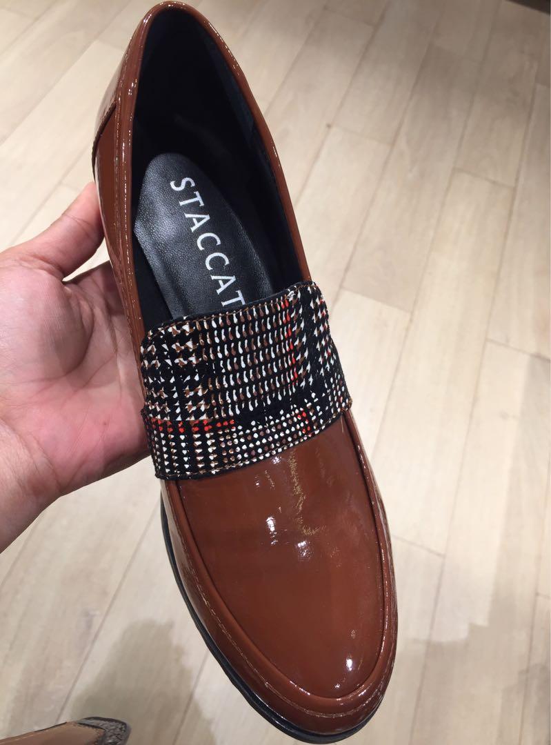 Sepatu Staccato, Fesyen Wanita, Sepatu di Carousell