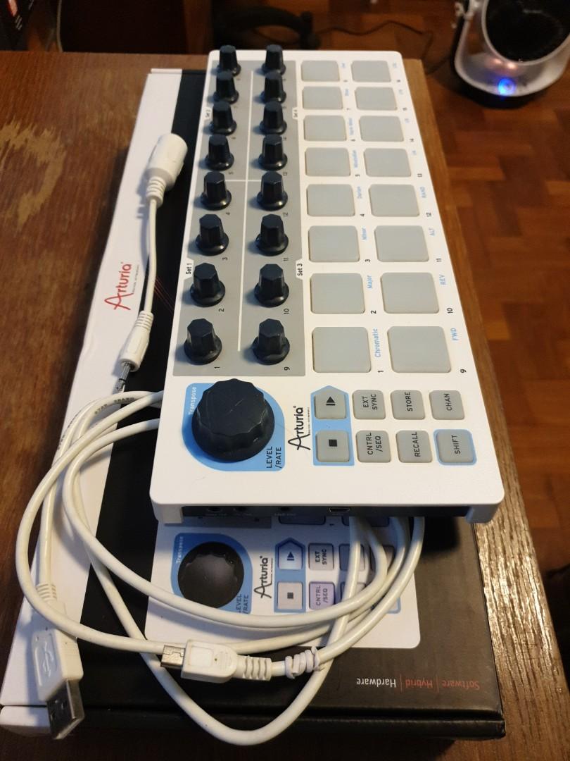 Arturia BeatStep USB MIDI Controller / Sequencer, Hobbies & Toys, Music ...