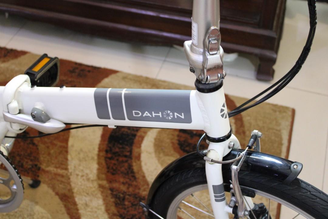 Dahon Vitesse D7 Folding Bike, Sports Equipment, Bicycles & Parts ...