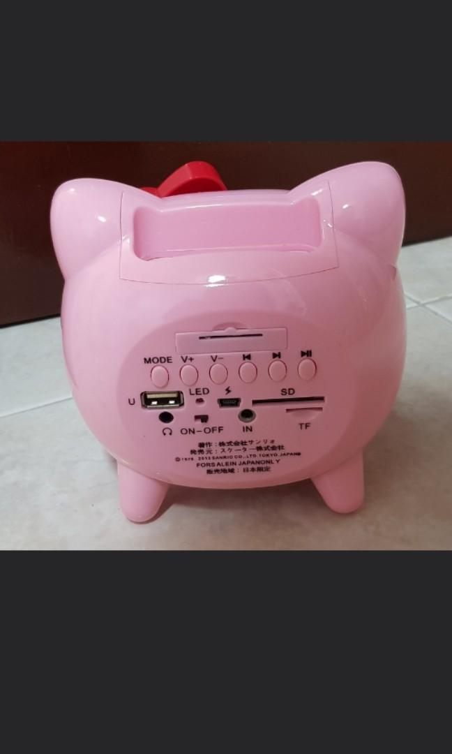 Hello Kitty Docking Station, Audio, Portable Audio Accessories on Carousell