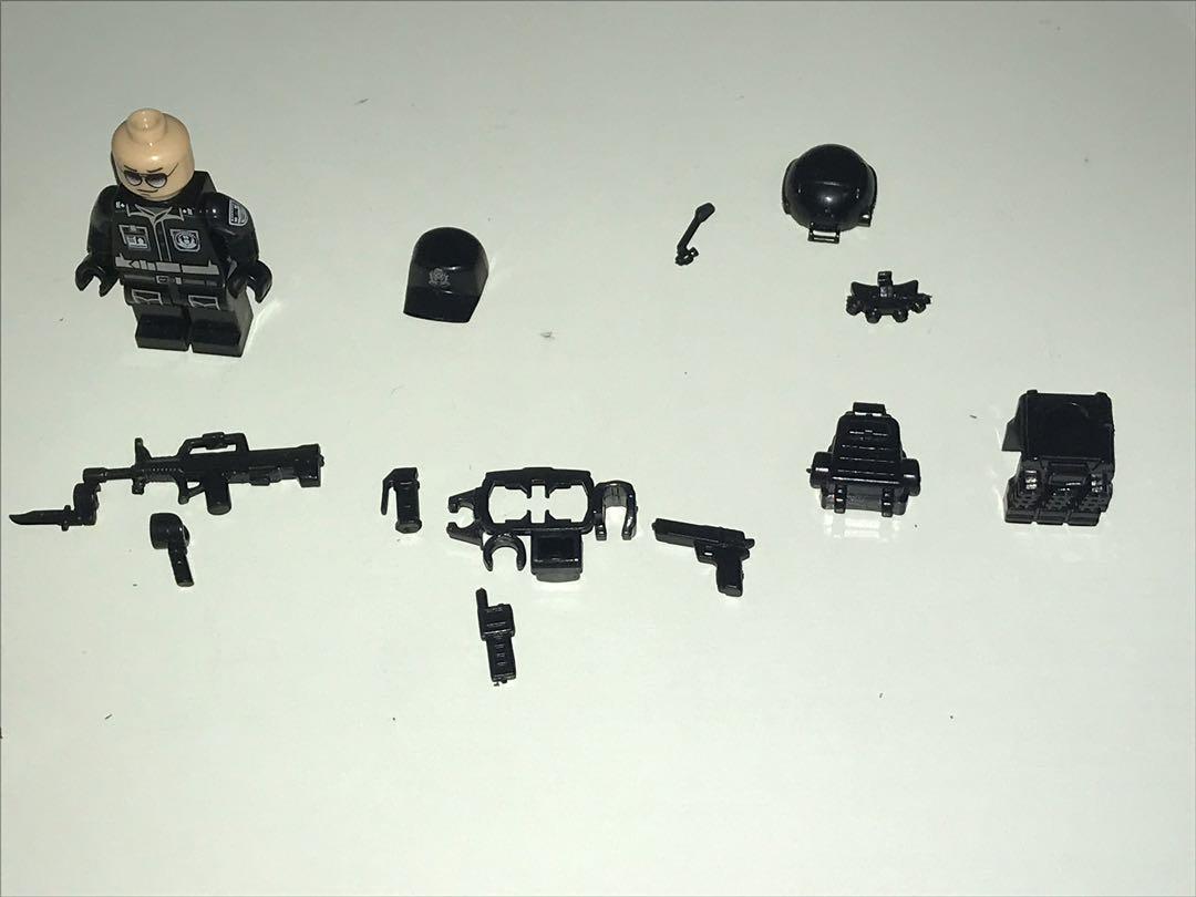 Lego Swat figurine #2, Hobbies & Toys, Toys & Games on Carousell