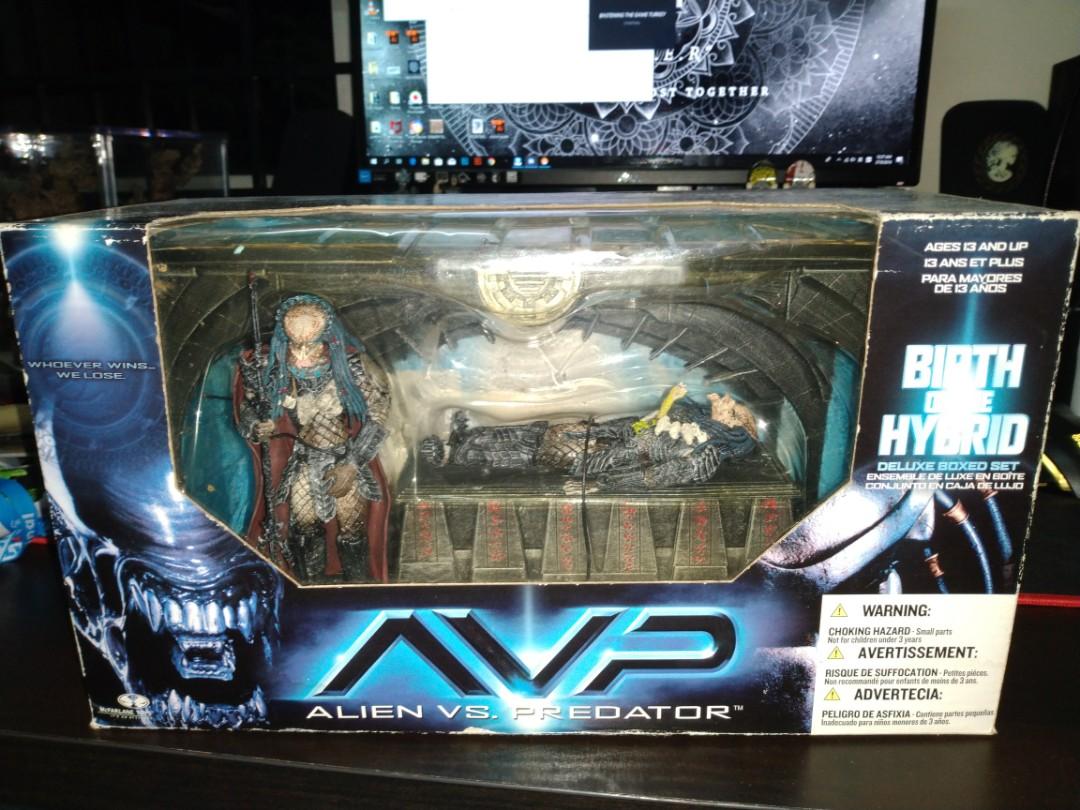 Mcfarlane AVP ALIEN VS PREDATOR DELUXE BOX SET, Hobbies & Toys ...