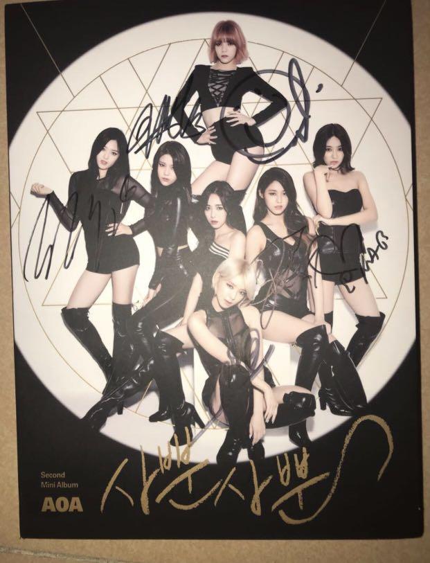 絕版6人親筆簽名 AOA 사뿐사뿐 album, 興趣及遊戲, 收藏品及紀念品, 韓流 - Carousell