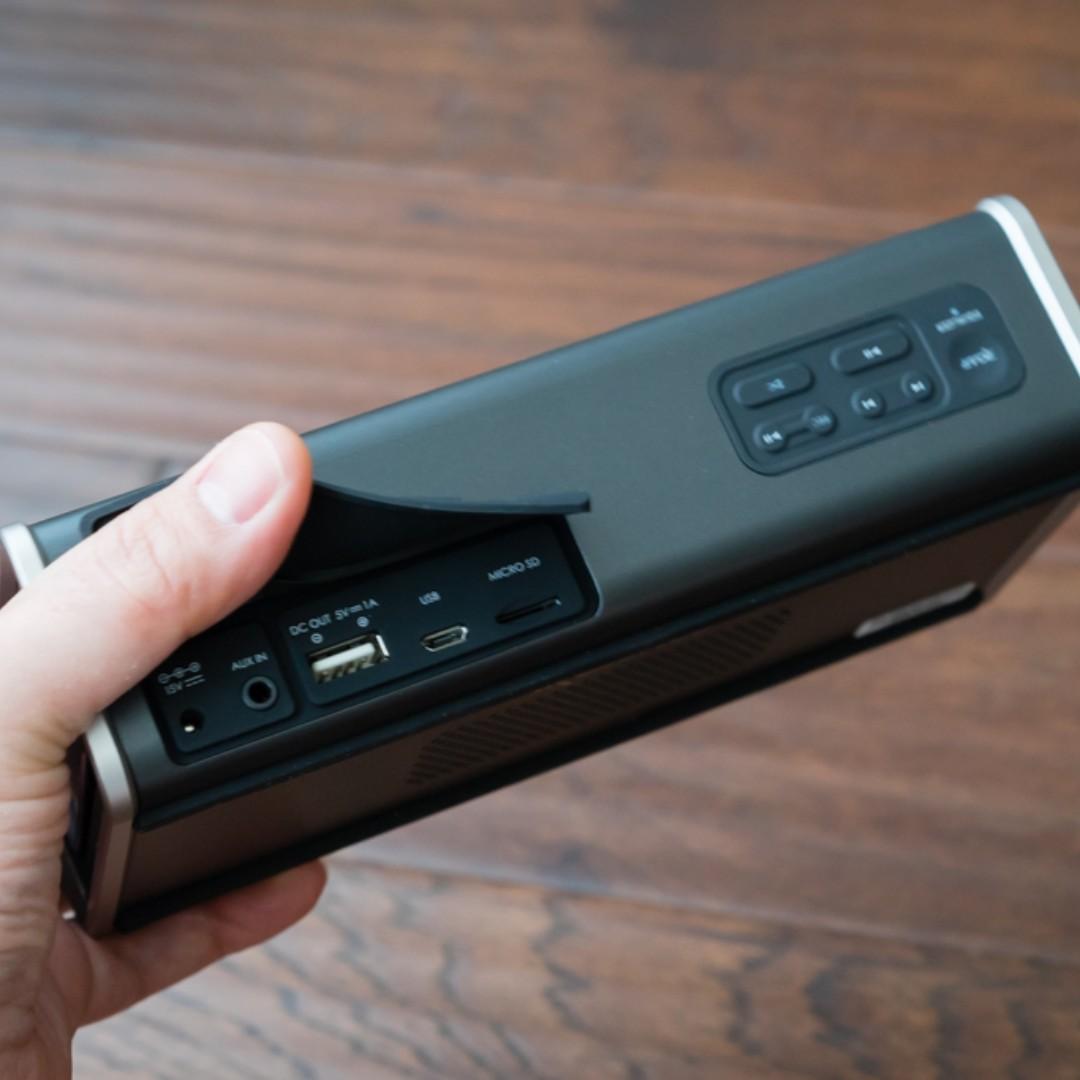 Creative iRoar Go, Audio, Soundbars, Speakers & Amplifiers on Carousell