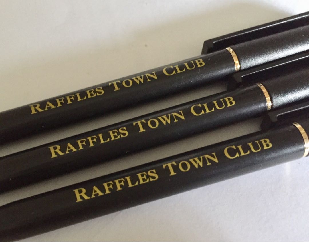BN RAFFLES TOWN CLUB Pens , Hobbies & Toys, Stationery & Craft ...