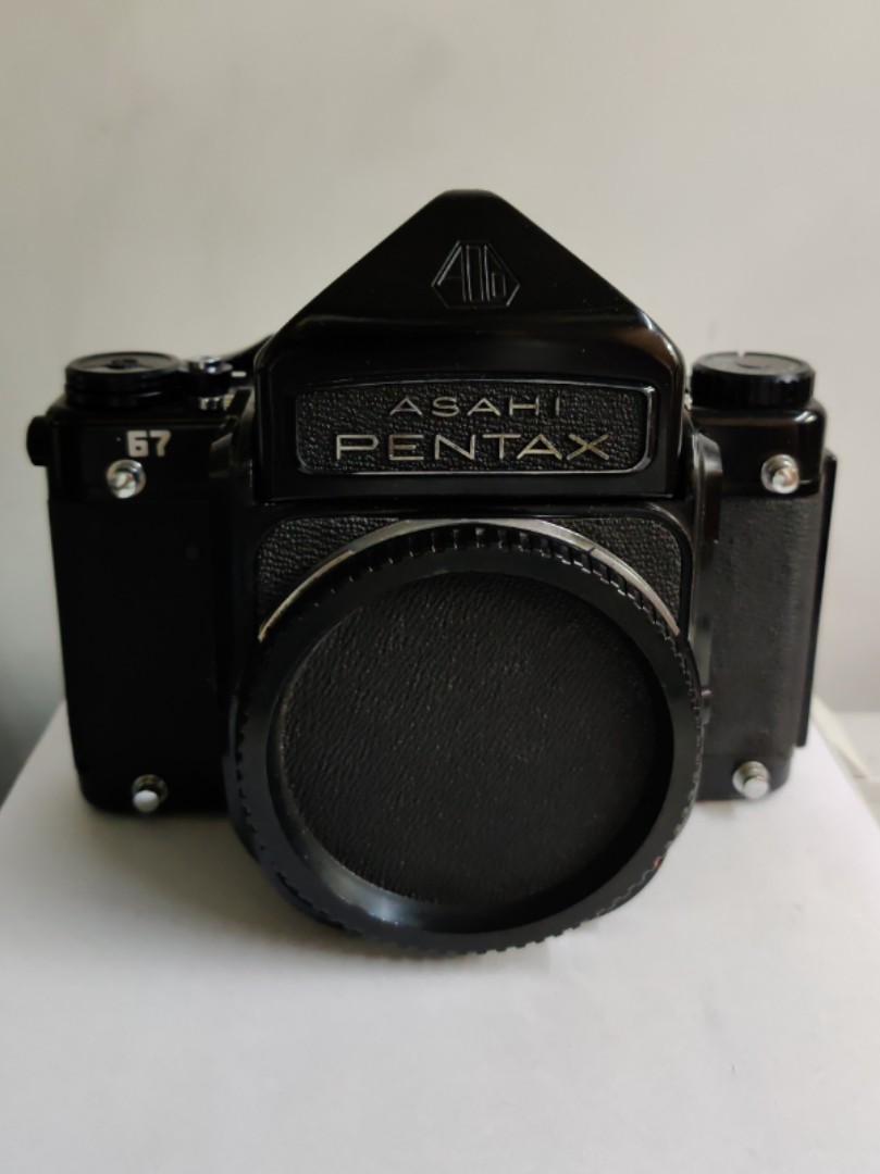 Fully functional! Pentax 67 medium format Film camera. 120mm/220mm film ...