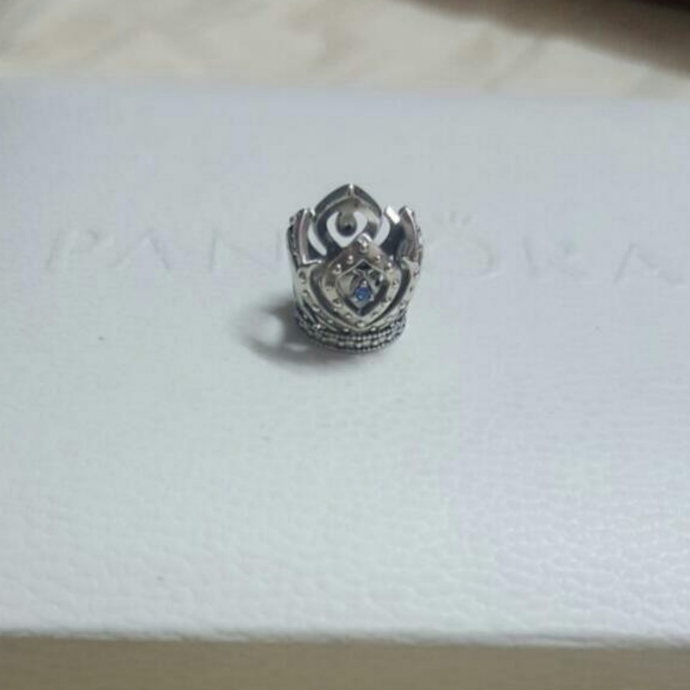 Pandora Disney Princess Elsa Crown Charm, Women's Fashion, Jewelry ...