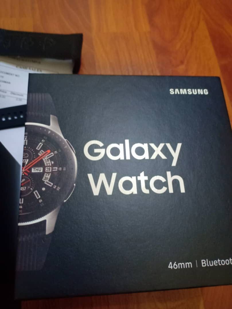 Samsung R800 (46mm) gear watch, Mobile Phones & Gadgets, Wearables ...