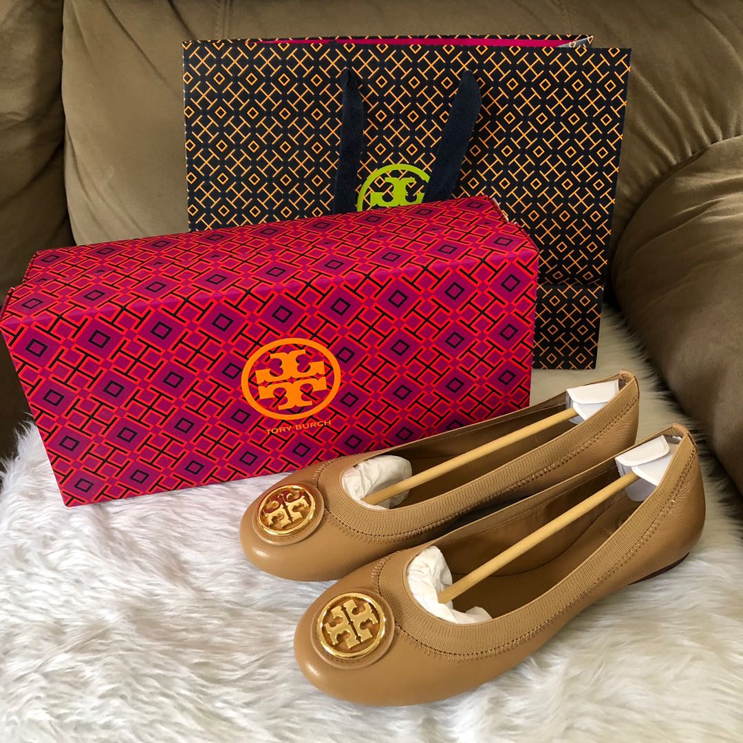 Tory Burch Caroline, Women's Fashion, Footwear, Flats & Sandals on ...