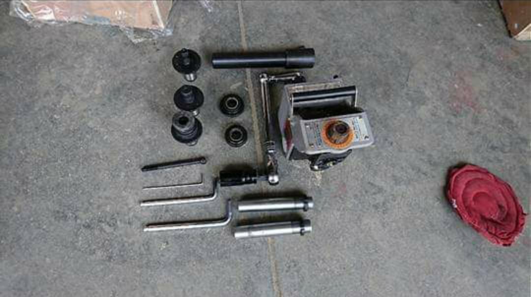 Tuwei manual pipe grooving machine, Commercial & Industrial ...