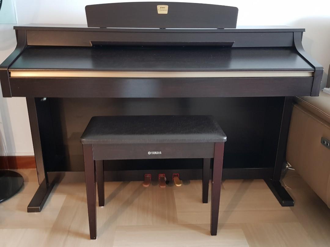 Yamaha Clavinova clp 330, Hobbies & Toys, Music & Media, Musical Instruments on Carousell
