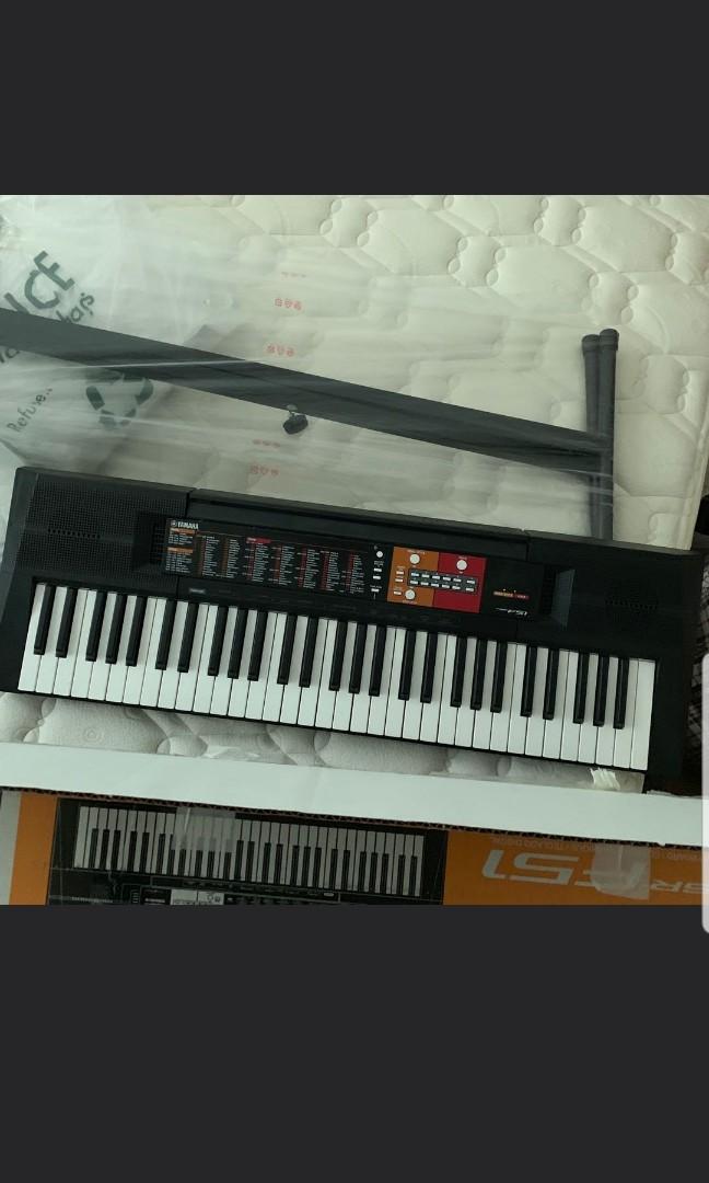 Yamaha digital keyboard PSR-F51, Hobbies & Toys, Music & Media, Musical Instruments on Carousell