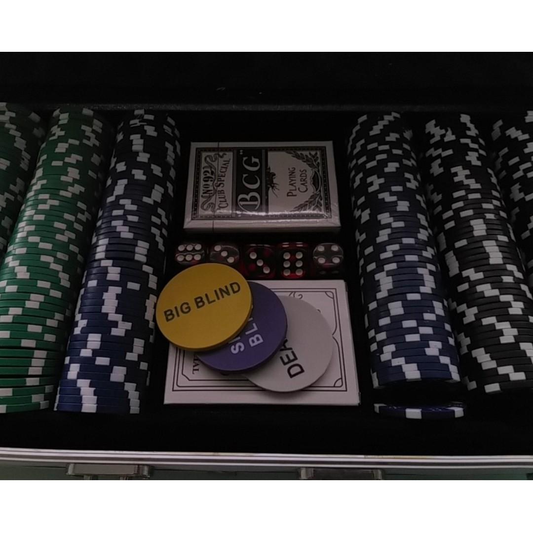 500 pcs. Poker Chip set with Briefcase, Hobbies & Toys, Toys & Games on ...