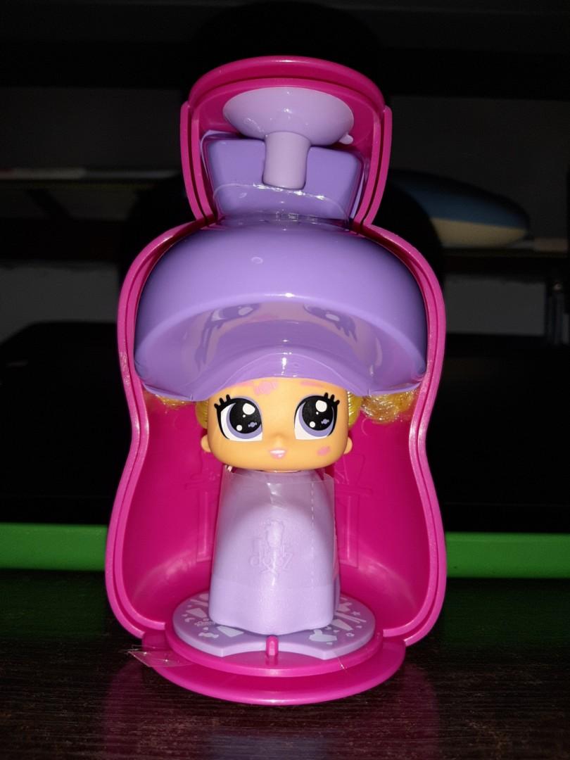 Cupcake Doo Hair Dooz doll, Hobbies & Toys, Toys & Games on Carousell