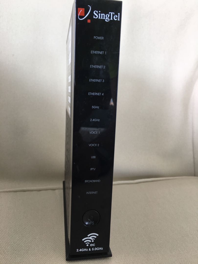 Singtel Aztech Broadband Wireless Router, Computers & Tech, Parts ...