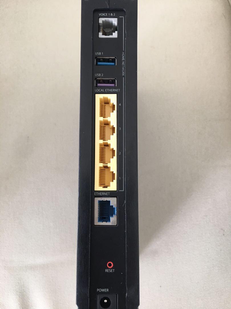 Singtel Aztech Broadband Wireless Router, Computers & Tech, Parts ...