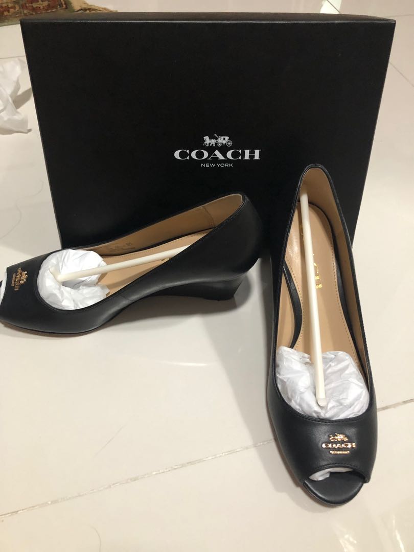 Coach heels, Women's Fashion, Footwear, Heels on Carousell